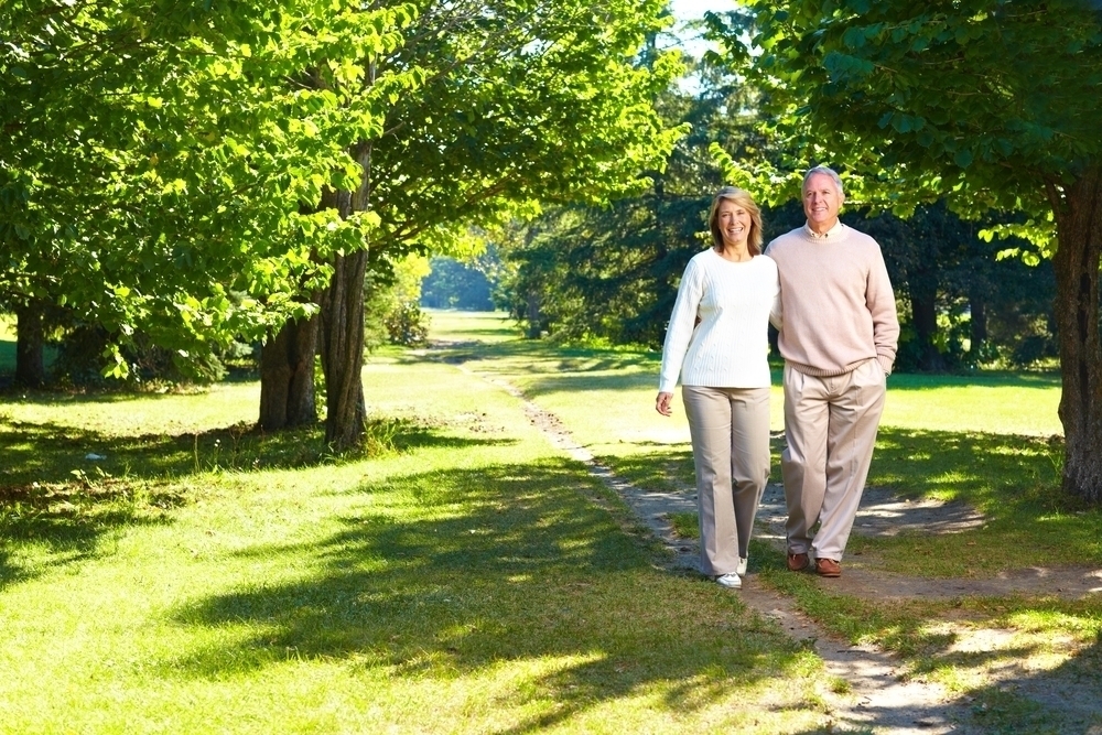 Tips For Starting A Summer Walking Routine | resveralife